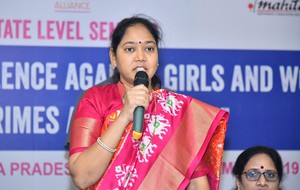 ప్రతి జిల్లాలో దిశ పీఎస్‌ ఏర్పాటు చేస్తున్నాం | YSR Congress Party