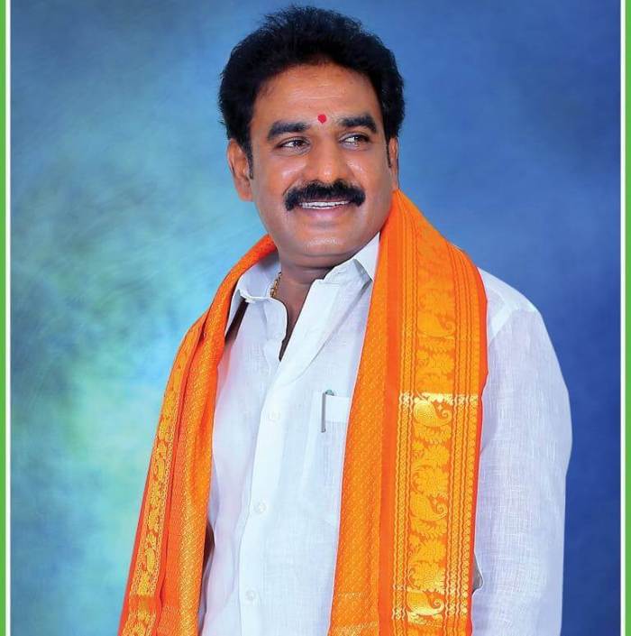 వాళ్లంతా కాలగర్భంలో కలిసి పోయారు | YSR Congress Party