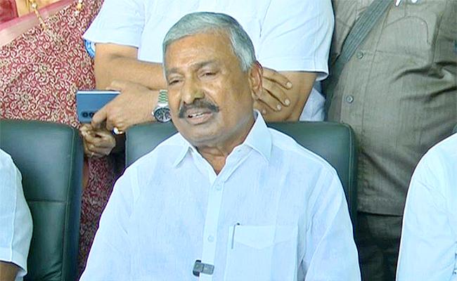 చంద్రబాబు రాజకీయ వికలాంగుడు.. | YSR Congress Party